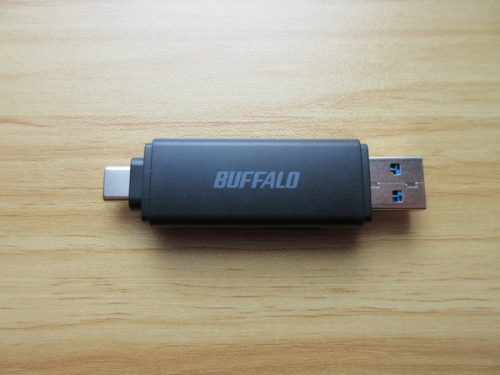 バッファローのSDカードリーダー BSCR135U3CBK のレビュー | 経験値ノート